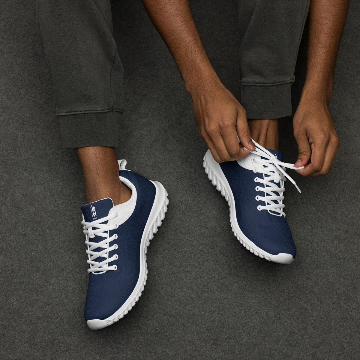 Men’s athletic shoes – Pollion Design